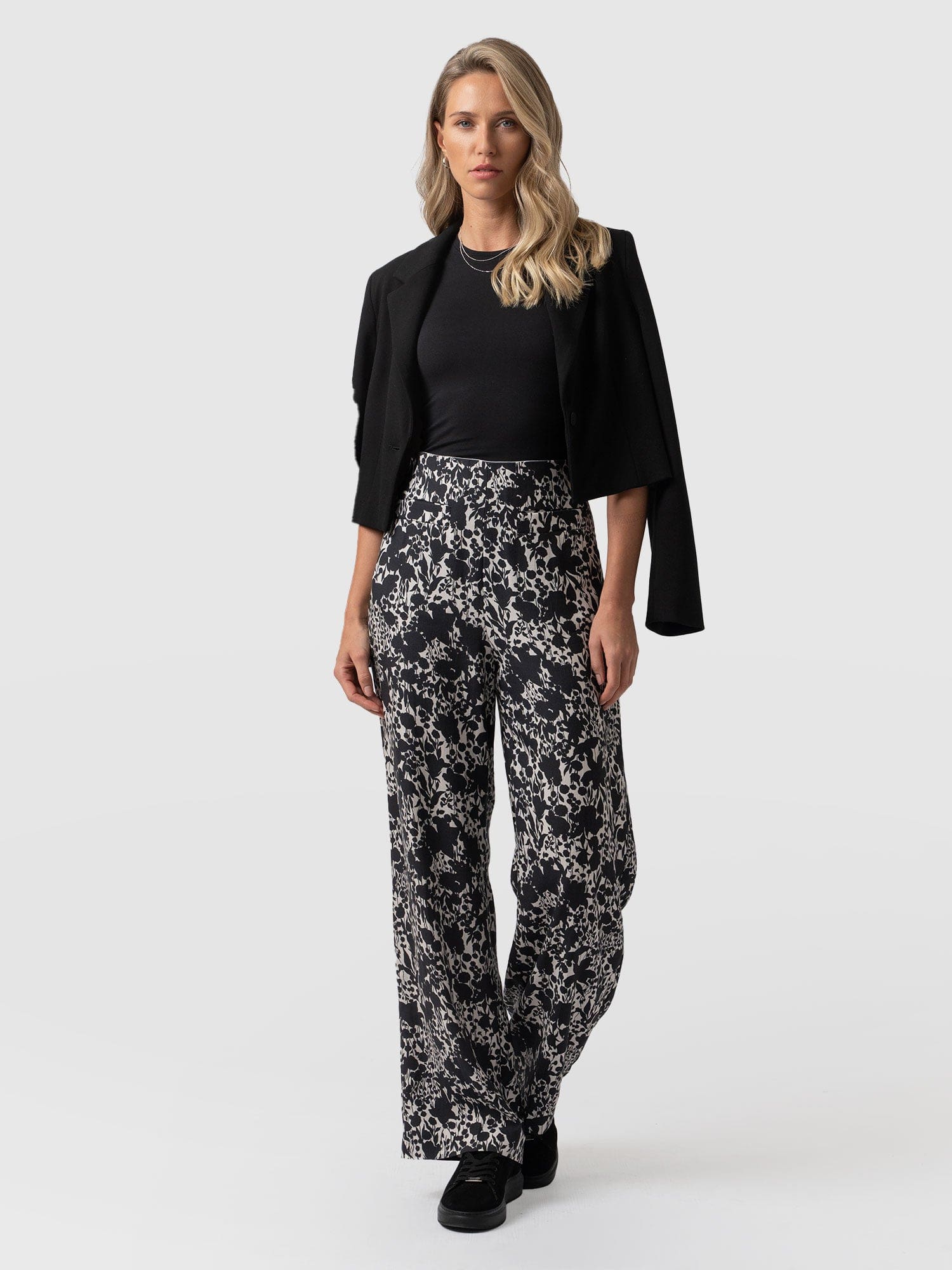 Sienna High Waisted Pant Black Cream Floral - Women's Trousers | Saint + Sofia® EU – Saint ...